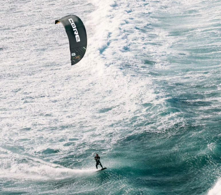 CORE XR PRO 2 ALUULA ULTRA HIGH PERFORMANCE KITE 2026 – KITE-WING-SHOP ...